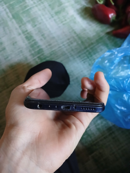 Vivo Y19 128/4 gb