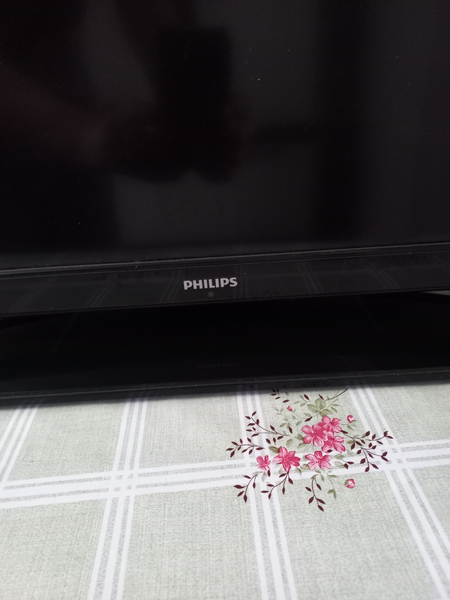 Телевизор PHILIPS  32