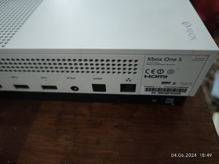 Игровая приставка Xbox one S