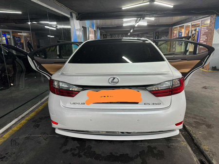 Продать  машину LEXUS ES350