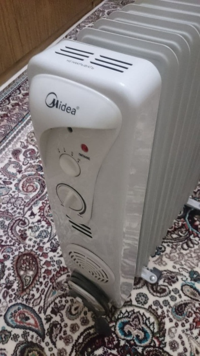 Обогреватель масляный Midea