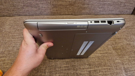 Ноутбук HP ProBook 470 G4 (Core i7 7500U, ОЗУ 8Gb, SSD 128+500, 17.3