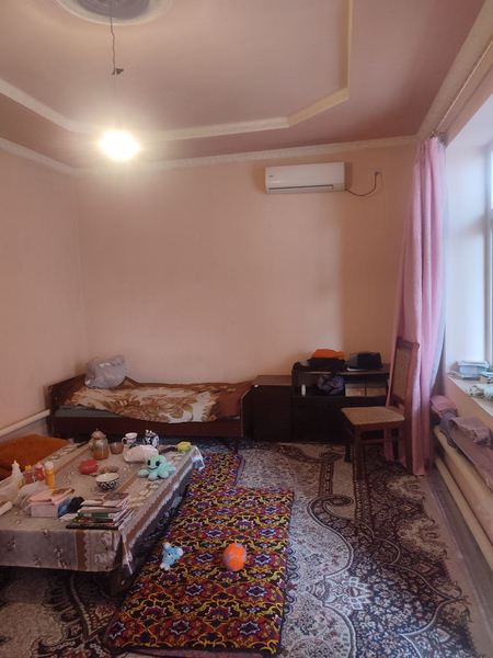 2 сотих 4 хона ховли сотилади, Яшнобод,Муйнок,фасади 15 м,80 000 у.е
