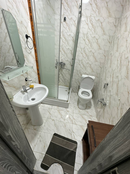 Kvartira qizlar uchun