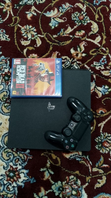 Playstation 4 slim 1tb