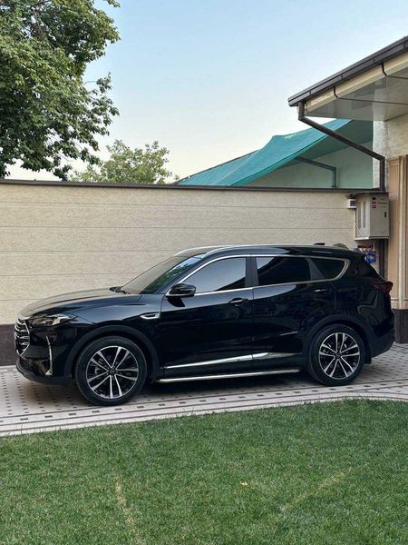 Jetour X70 plus продаётся или в кредит