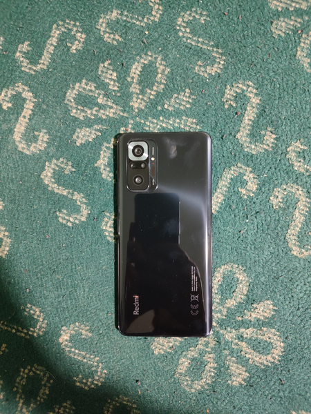 Redmi Not 10 Pro 8/256 sotiladi