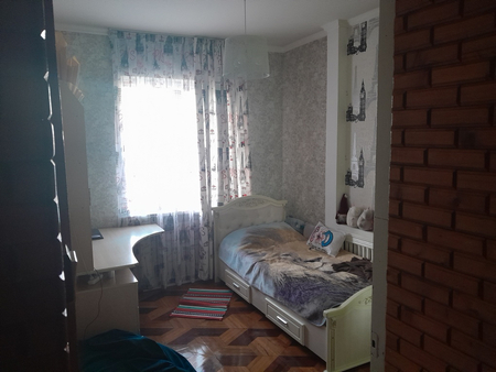 Продаётся две 2комнатный квартиры на одной площадке.