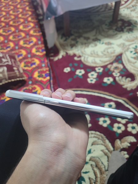 Samsung s21 5g ideal sostayeni