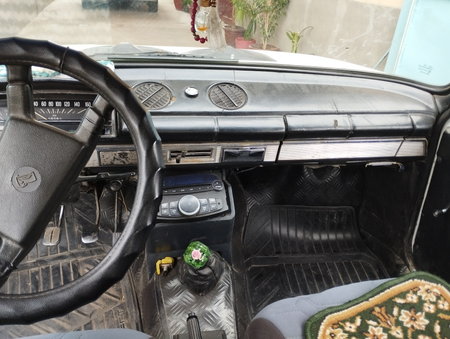 Vaz 2101 Vaz ** 1000$