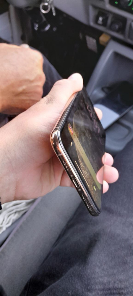 srochna!! iphone xs max sotiladi