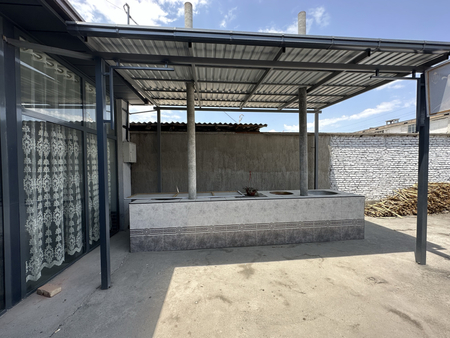 Marg'ilon shahar Kambinat bozori ichida