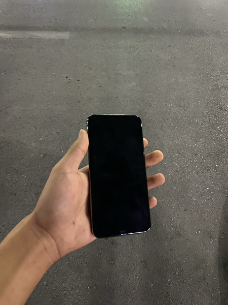 Iphone Xs Max Gold 256Tali 83% Yomkits Aybi Yoq Dakment Karopka Bor