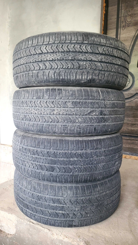 CHARMHOO 235/55/17 (оргинал) 4 дона комплект