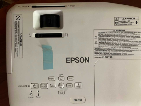 Продам проектор Epson EB-S18