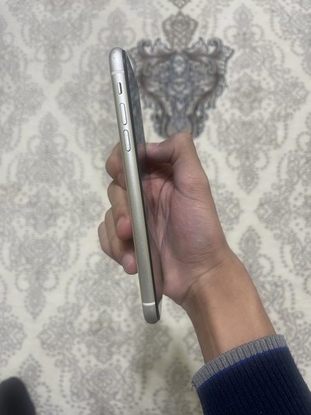 Iphone xr sotiladi