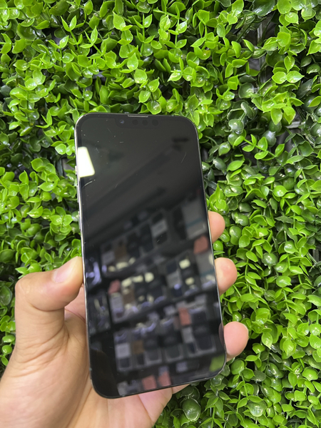 iPhone 13 Pro Green 256GB Sotiladi