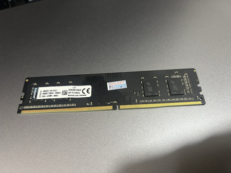 Kingston va Ballistix DDR4 8x16