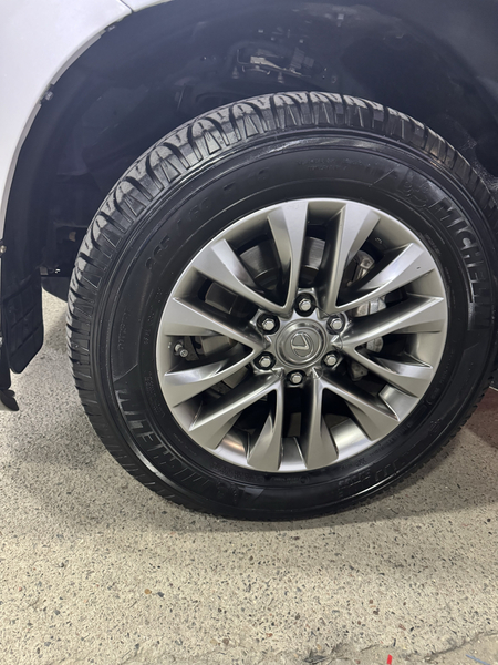 Срочно продаётся Лексус  GX 460
