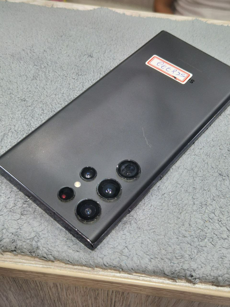 Samsung Galaxy s 22 ultra