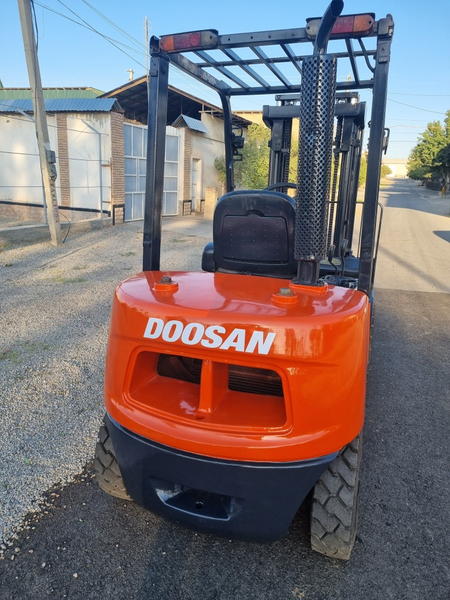 Автопогрузчик (kara,auto kara, кара) DOOSAN FD-30  ,дизель