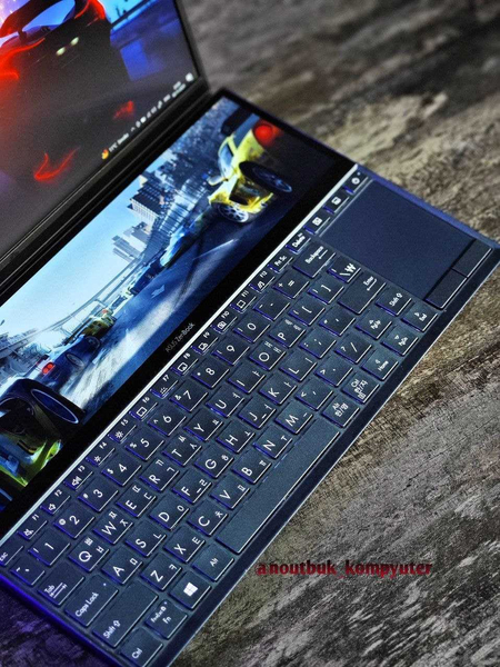 Мощный  Asus Zenbook Duo Core I710510U