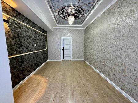 2 xonali 73m² 8-qavat uy sotiladi