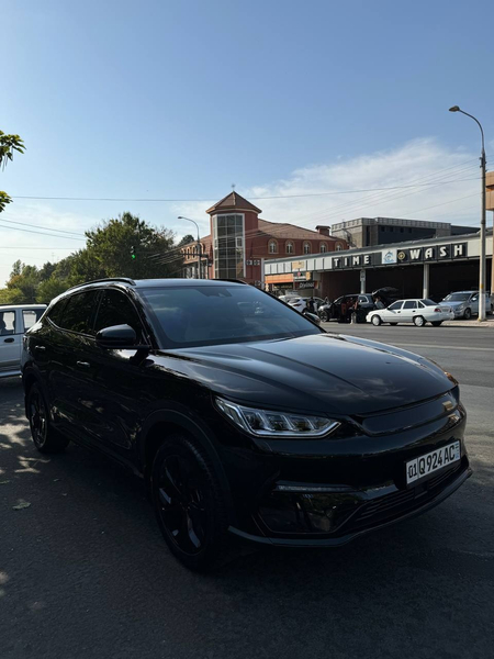 Sotiladi BYD song plus flagship