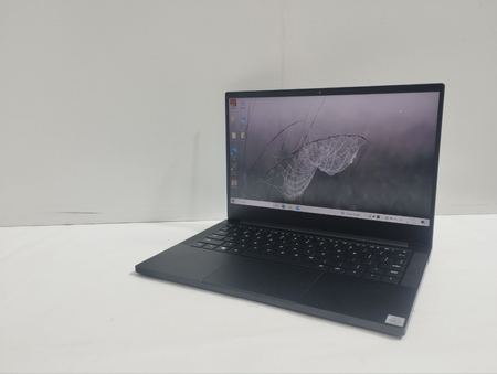 RAZER I7 - 10 16/512 SSD