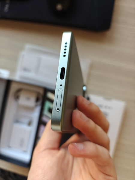 Redmi Turbo 3 ideal holatda