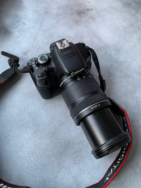 Фотоаппарат Canon EOS 650D