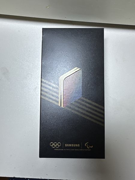 Samsung Galaxy Z Flip 6 Olympic Edition 12-512 gb