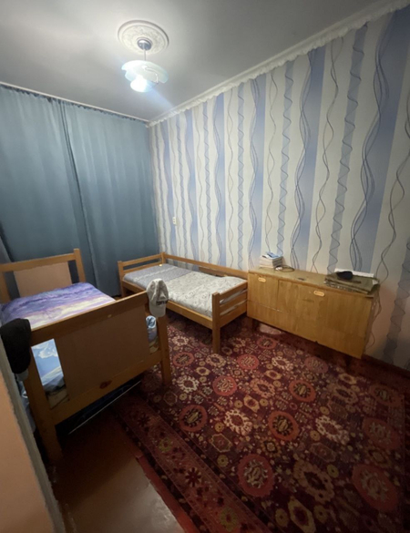 3xonali kvartira Sotiladi remont Yaxshi