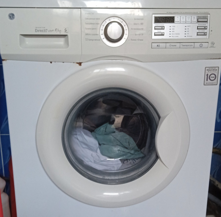 Продается стиральная машина. LG F10B8ND. 6кг.