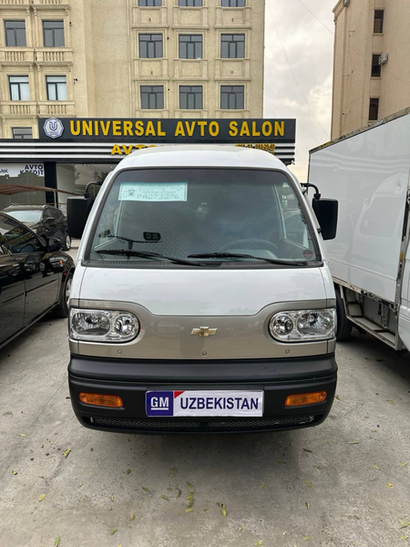Дамас тезда сотилади