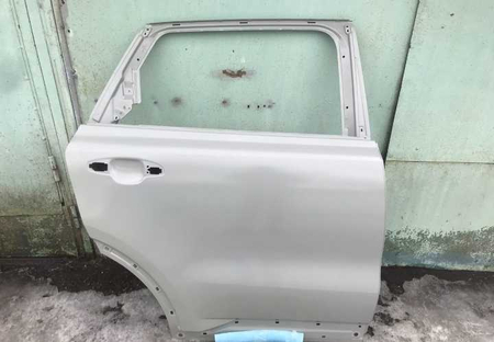Kia sorento радной завадской цвет кузов детали
