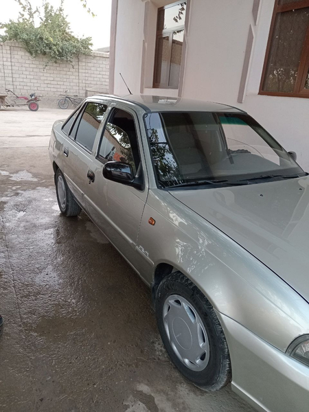 Nexia 2  eksport varianti.