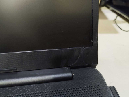 Ноутбук HP 15-dw3024nia неисправный