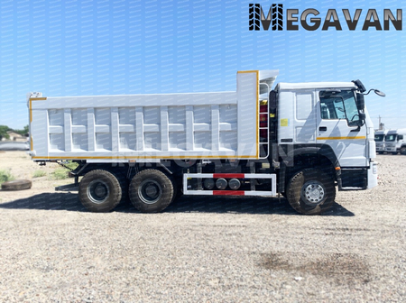 Самосвал заводской Sinotruk Howo 25 тонн дизельный янги Хово