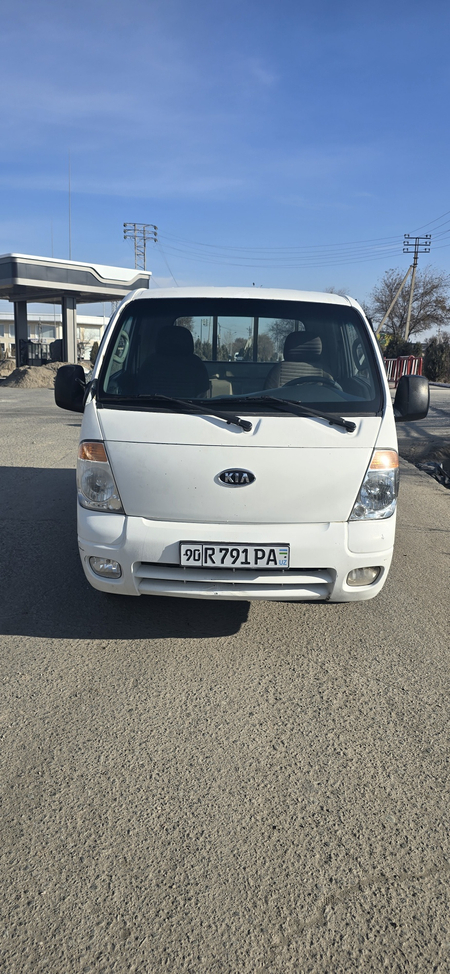 Kia bongo sotoladi zavotiskoy prapon