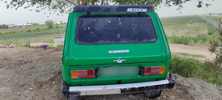 niva 4×4  sotiladi  gazi bo
