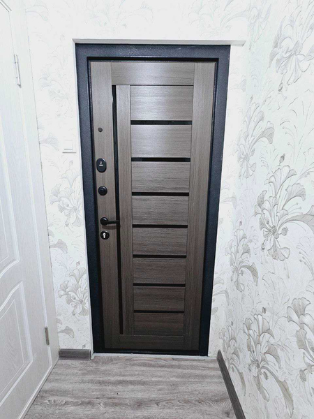 Продам квартиру 1 этаж, 2 комнаты переделаны в 3
