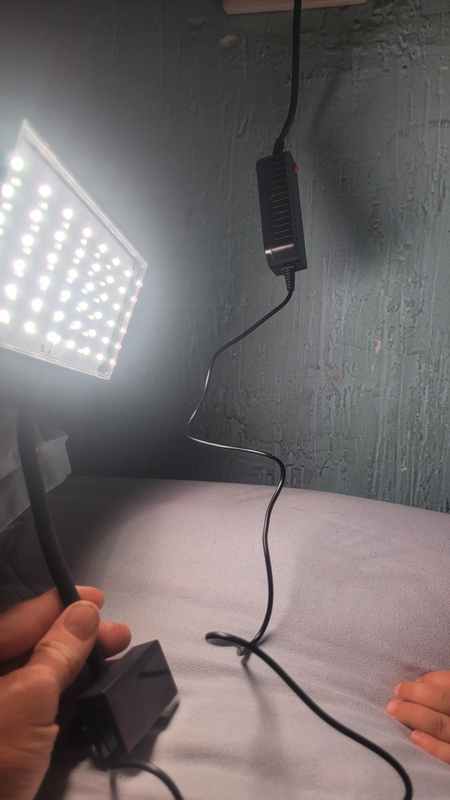 Akvarium uchun led svetilnik