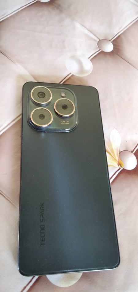 Tecno spark 20 pro