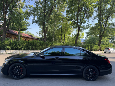 W222 Mercedes benz 6.3 AMG