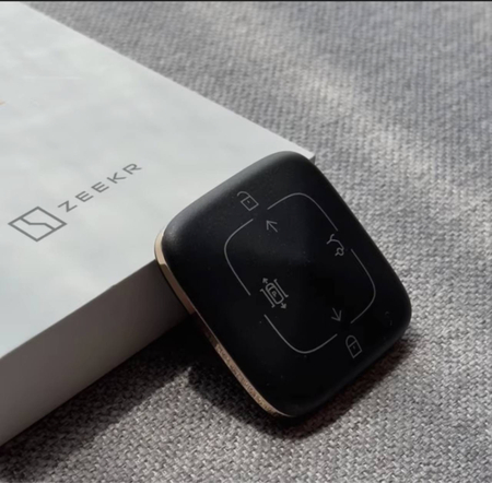Bluetooth пульт для Zeekr 001  от «ZeekrShop»