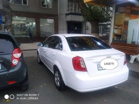 Продам LACETTI 2018