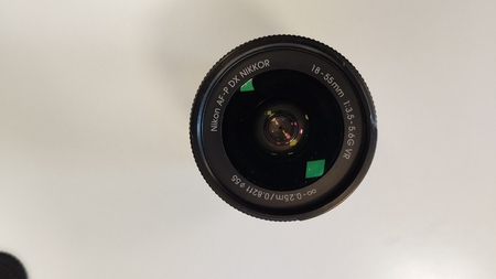 Obektiv Nikon 18-55 mm