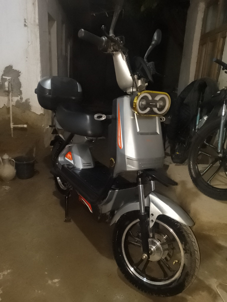 Elektroni sukuter