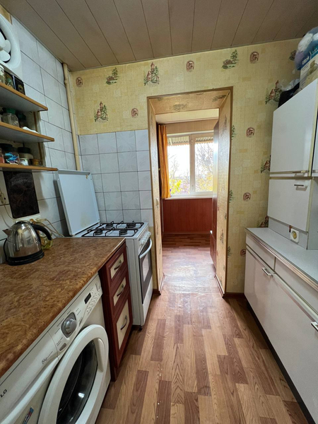 Новостройка Махтумкули 1/1/7 Кирпич 40м2 44000$
